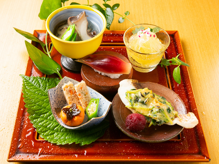 Tasty cuisine Ochi in Okayama Station, Okayama - SAVOR JAPAN